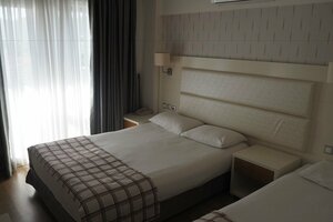 Yunus Otel (Muğla, Marmaris, Çıldır Mah., 228. Sok., 5/2), otel  Marmaris'ten