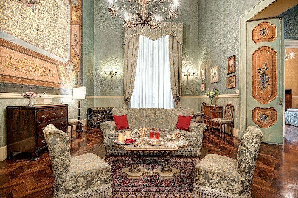 Kısa süreli konaklama Suite Borbone Royal, Napoli, foto