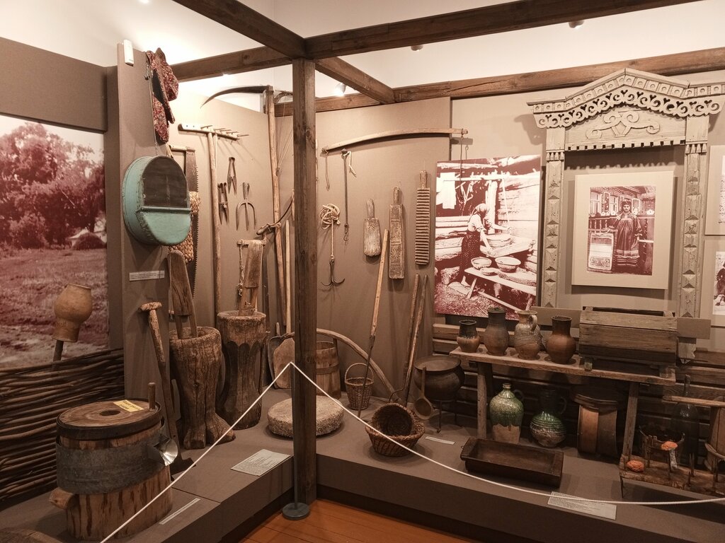 Müzeler ve sanat galerileri Zakharovo Museum of Local Lore, Riazanskaya oblastı, foto