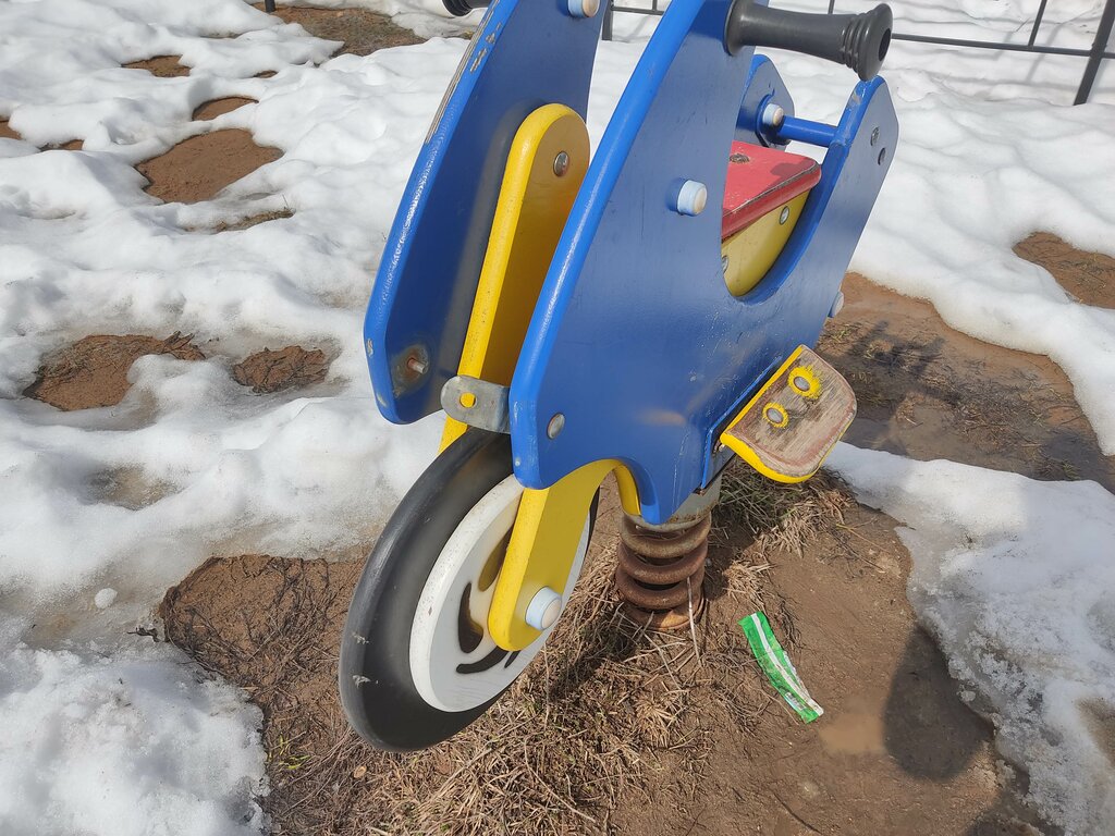 Oyun alanı Playground, Şuya, foto