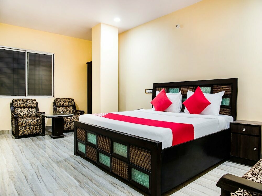 Otel Oyo 29179 The Biztel, Patna, foto