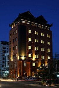 Bagan King Hotel (No. 44, corner of 73rd & 28th Street, Chan Aye Tharzan Township, Central Mandalay, Mandalay), otel  Mandalai'den