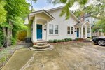 Charming Lake Charles Vacation Rental w Yard (Louisiana, Calcasieu Parish, Lake Charles, Lake Charles), kısa süreli konaklama  Lake Charles'ten