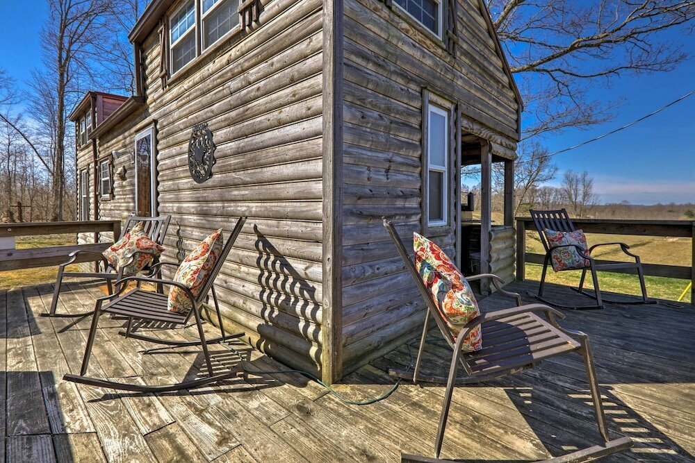 Otel Highland Haven: Cabin on Working Cattle Farm!, Kentucky, foto