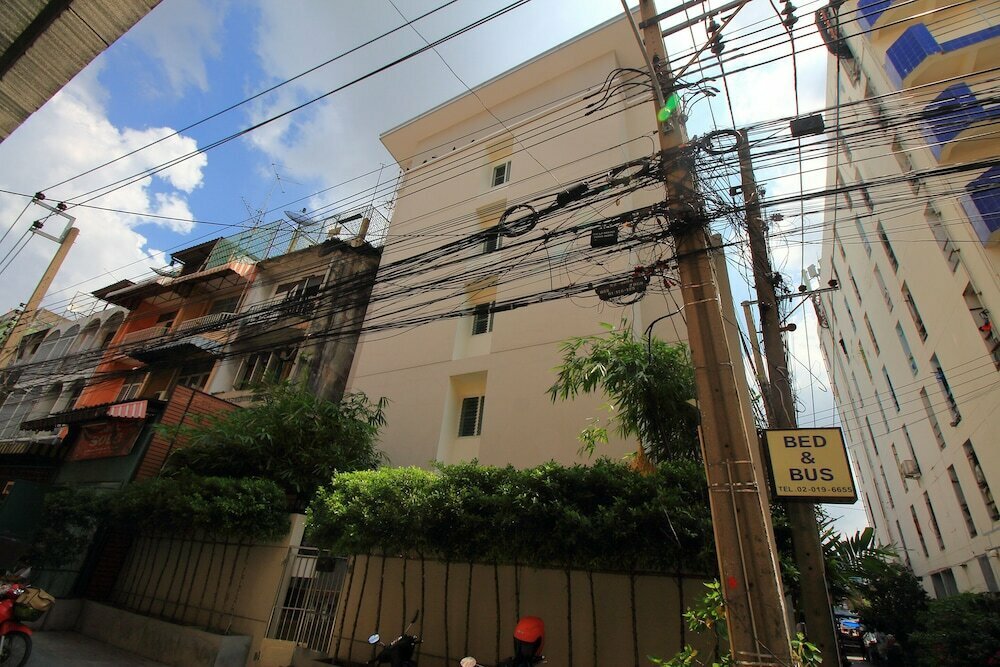 Otel Oyo 439 Bed & Bus, Bangkok, foto