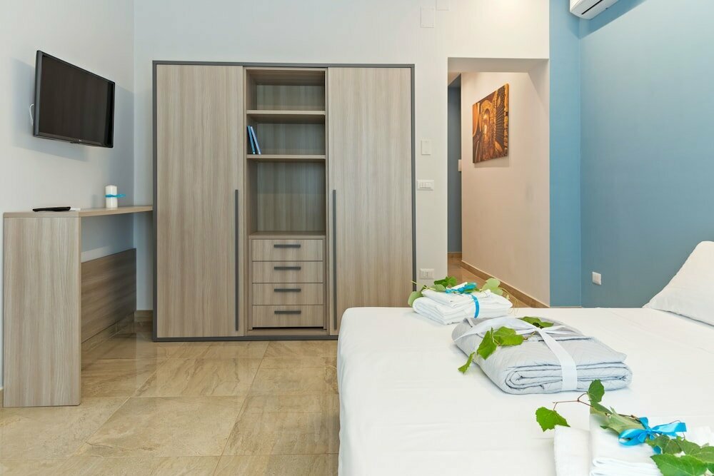 Kısa süreli konaklama Devon Metro Studio Apartments, Napoli, foto