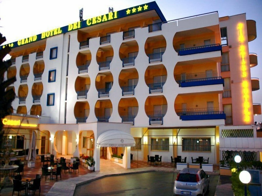 Otel Grand Hotel Dei Cesari Dependance, Anzio, foto
