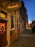 Alloggi Marinella (Venice, Rio terra' Pensieri), otel  Venedik'ten