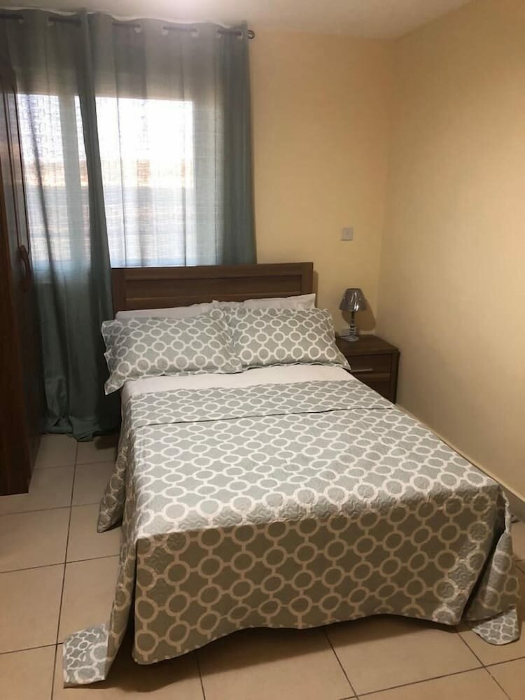 Otel Isaac Anthony Homes, Dünya, foto