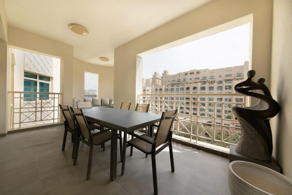 Kısa süreli konaklama Luxurious 2 Bed Apt on Palm Jumeirah, Dubai, foto