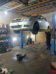 Автосервис, автотехцентр (ulitsa Krasnyye Sosenki No:65), otomobil servisi  Teykovo'dan