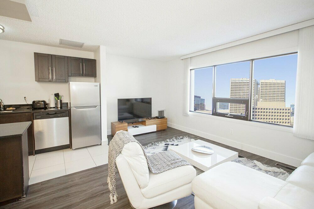 Otel One Bedroom Unit With in Suite Laundry and Parking, Winnipeg, foto