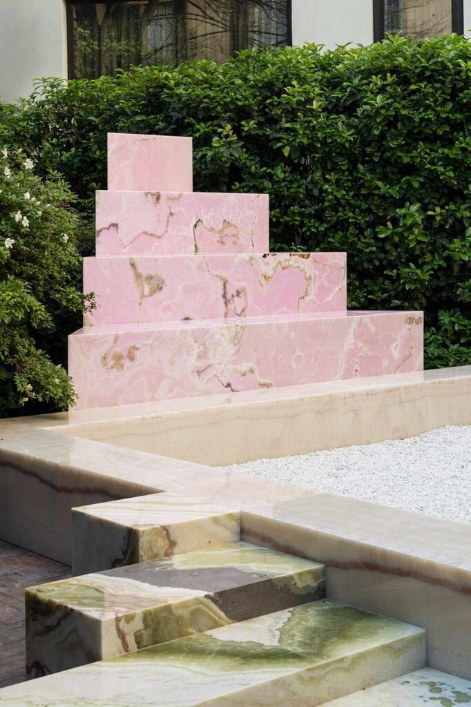 Taş ürünler ve yapılar Terrazzo Territory, Moskova, foto