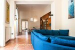 Maiorani Family Apartment nel Centro di Napoli (Vico dei Candelari No:13, Naples), kısa süreli konaklama  Napoli'den