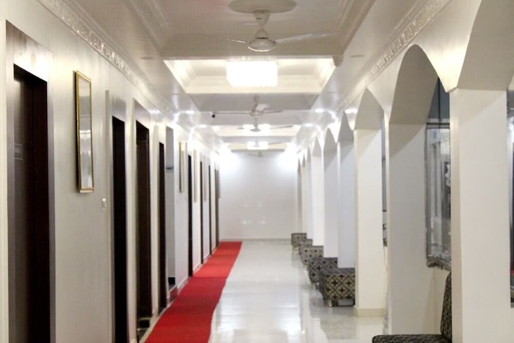 Otel Lake View Hotel Khajuraho, , foto