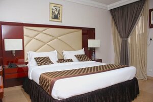 Links Hotel Abuja (Abuja), otel  Abuja'dan
