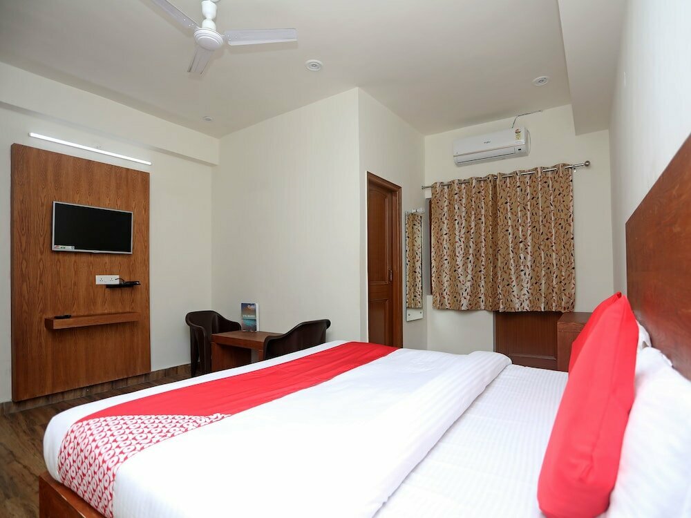 Otel Oyo 18347 Hotel Mountain Inn, Uttarakhand, foto