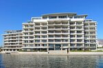 Canal Quays Apartments (Cast Anchor Way No:1, Cape Town), otel  Capetown'dan