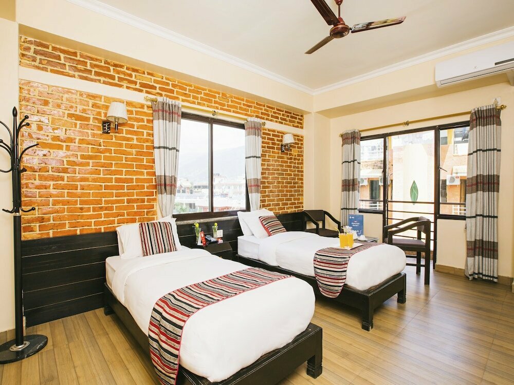 Otel Oyo 263 Hotel Sublime, Pokhara, foto