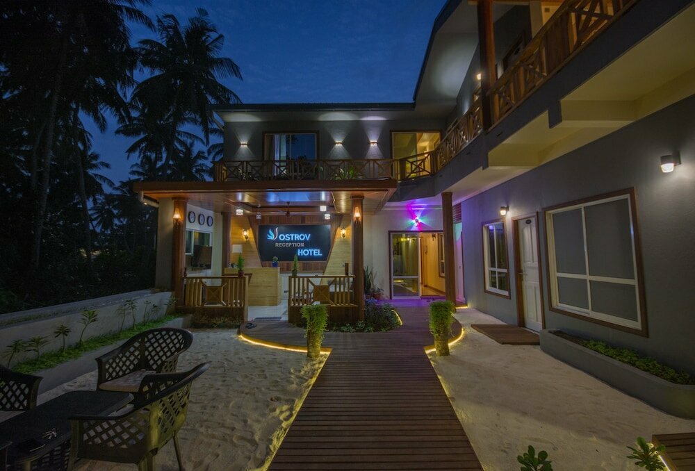 Otel Ostrov Hotel, Kuzey Ari, foto