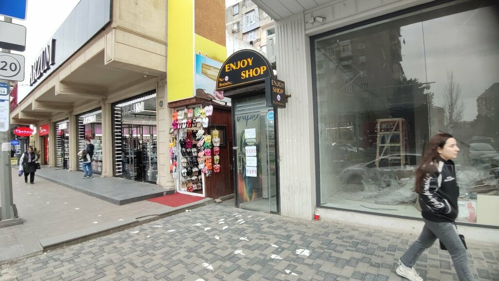 Ayakkabı mağazaları Ayaqqabı mağazası, Bakü, foto