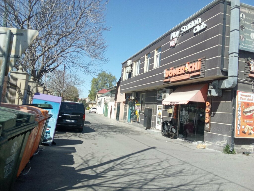 Oyun salonları Number One, Bakü, foto