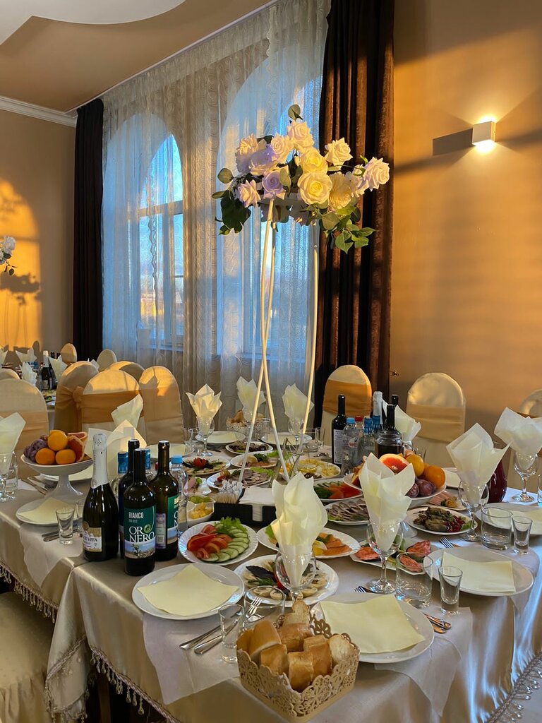Kafe Rustavi, Nijegorodskaya oblastı, foto