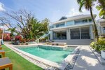 5 Bed Pool Villa - Ocean Views Ptg2 (Phuket, Soi 7), otel