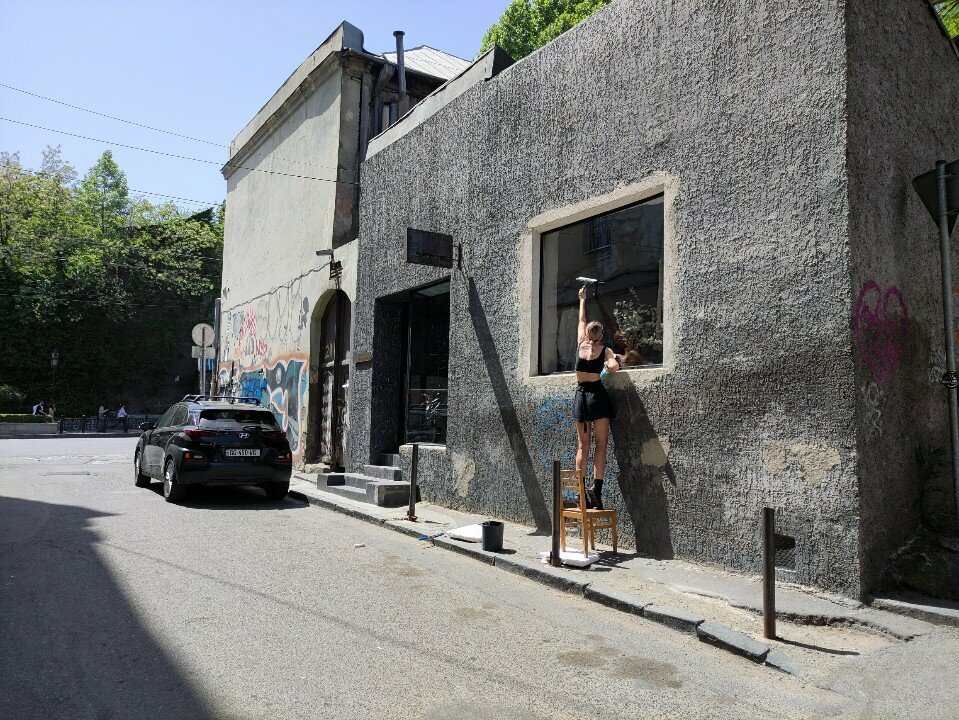 Giyim mağazası Niodnogoznakomogolica, Tiflis, foto