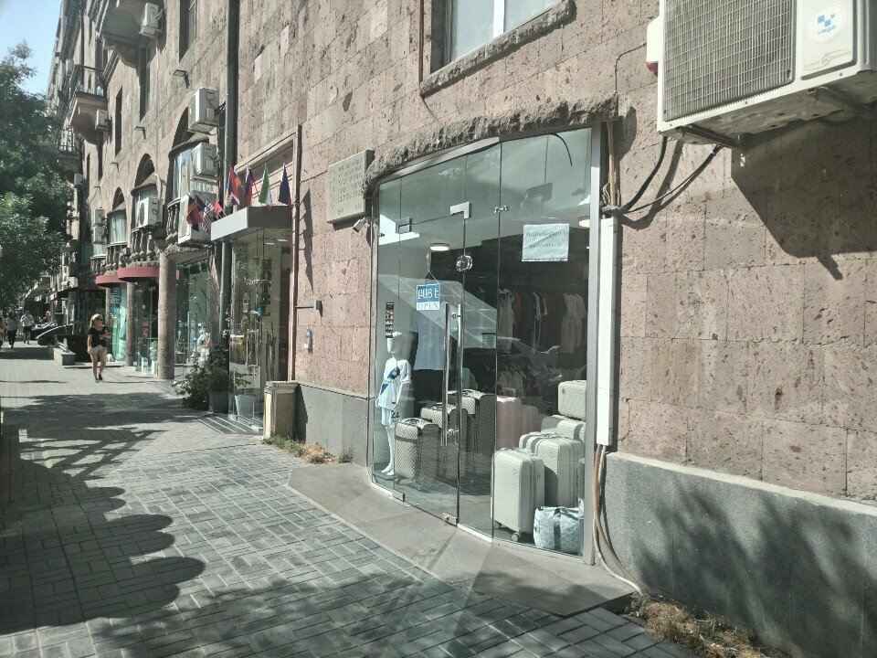 Otomobil yedek parçaları EuroCar, Erivan, foto