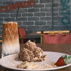 Accra Chocolate (Karabaş Mah., Belde Sok., No:5/A, İzmit, Kocaeli), kafe  İzmit'ten