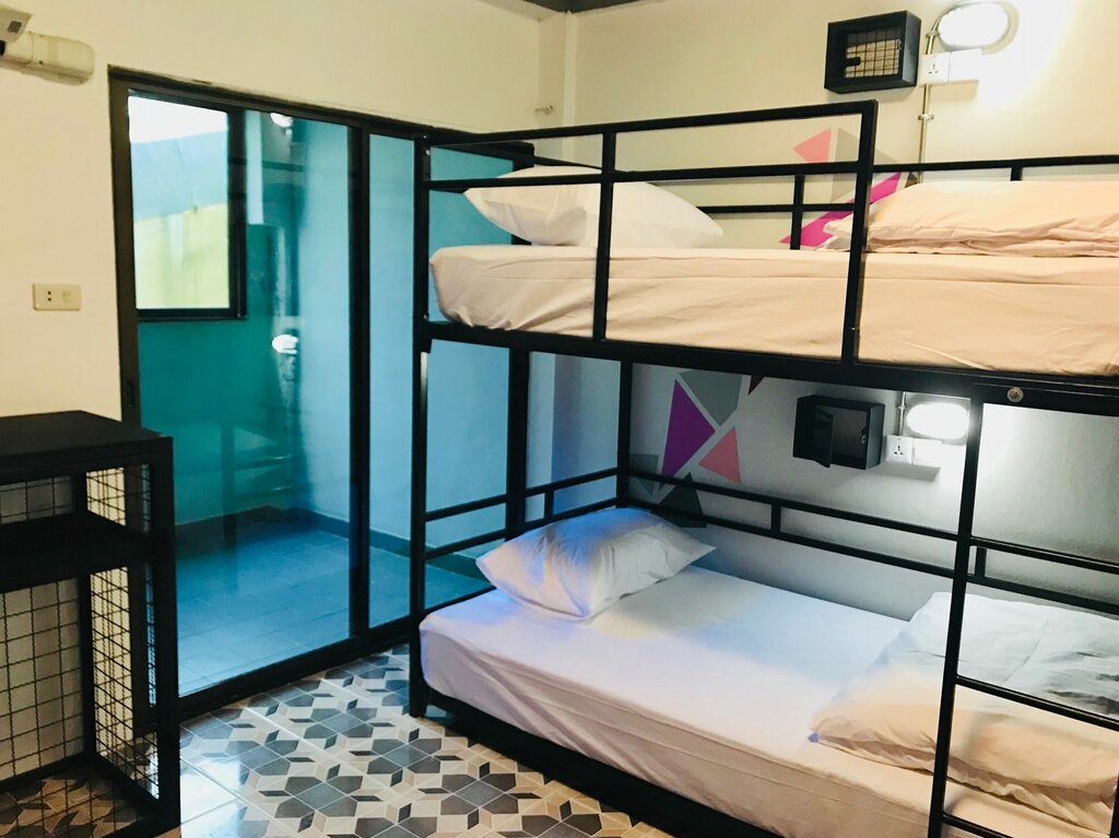 Pansiyonlar, hosteller Panda Hostel Phuket - Adults Only, Phuket Eyaleti, foto