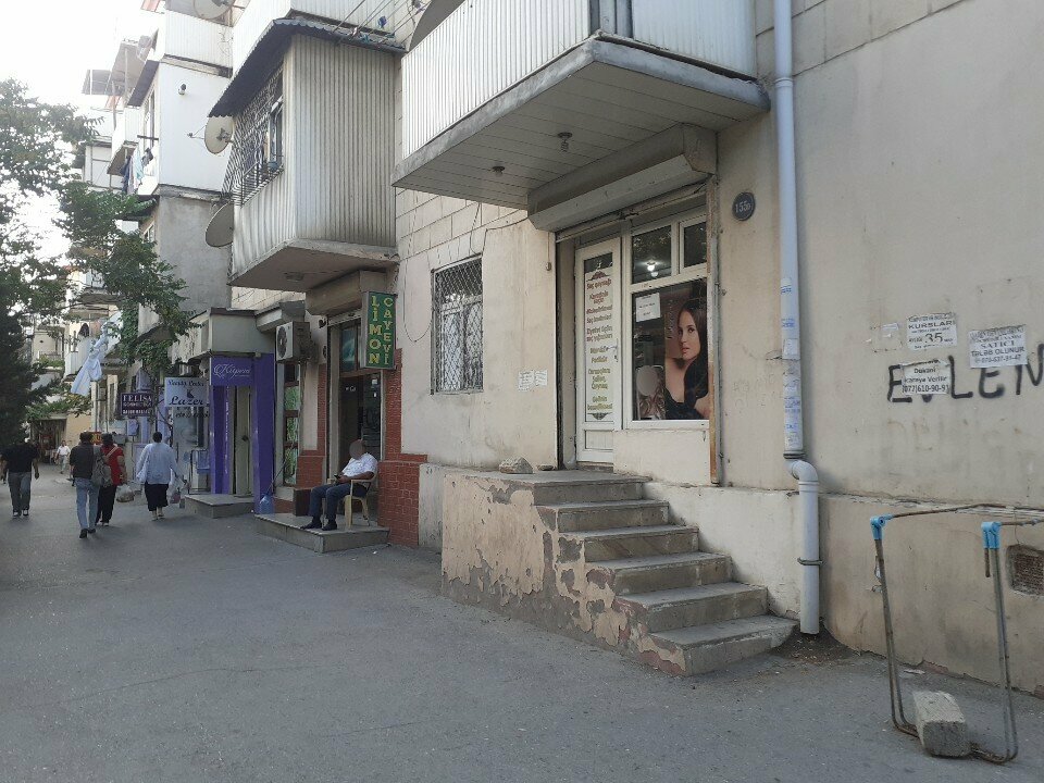 Güzellik salonu Gozellik solunu qadin, Bakü, foto