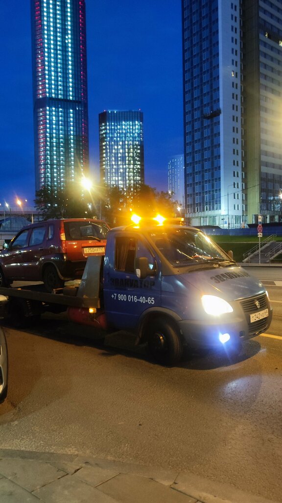 Çekici hizmeti Эвакуатор 24/7, Moskova ve Moskovskaya oblastı, foto