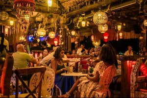 Farsha Mountain Lounge (South Sinai Governorate, Sharm El Sheikh, Hadaba), kafe  Şarm El‑Şeyh'ten