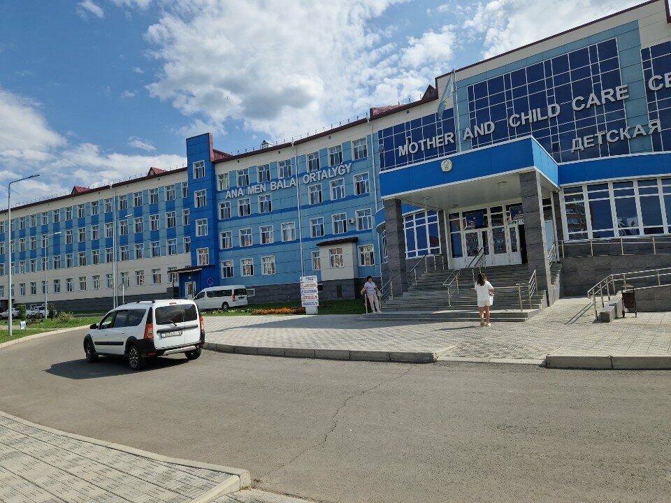 Kahve otomatı Zhan coffee, Öskemen (Ust‑Kamenogorsk), foto