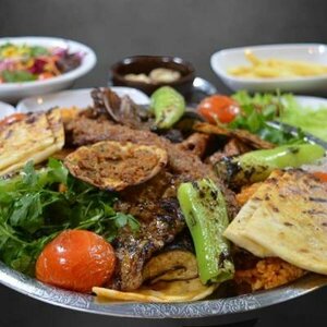 Mavi Deniz Pide Kebap (Gümüldür Fevzi Çakmak, Meryem Ana Cd. 165/A, Menderes/İzmir), restoran  Menderes'ten