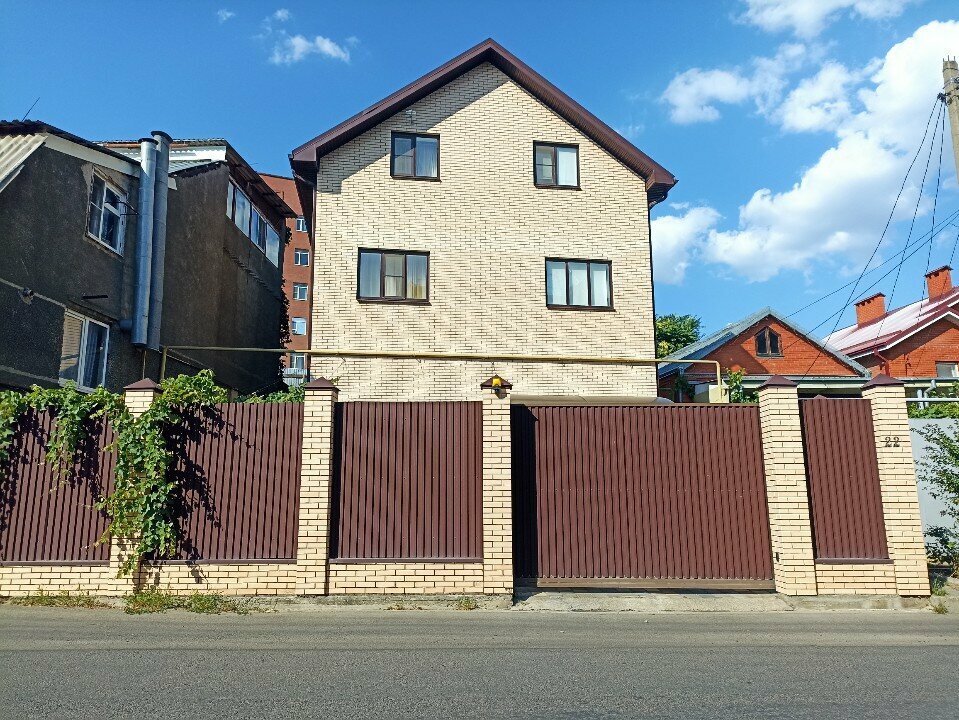 Kısa süreli konaklama Apartment na Rechnoy, Krasnodar, foto