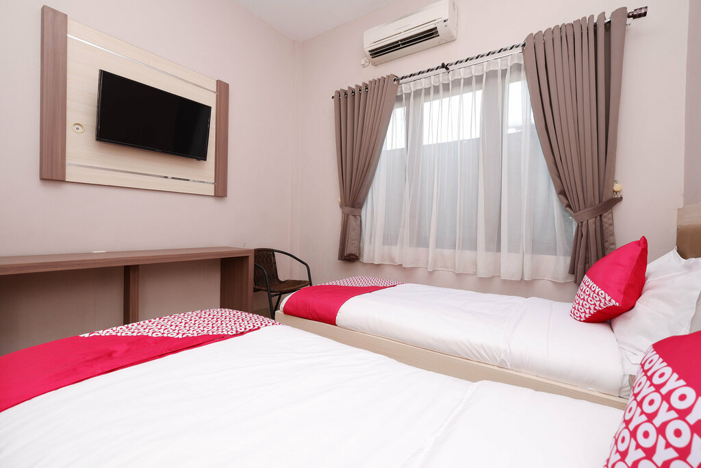 Otel Oyo 1532 Mawar Indah Hotel, Surakarta, foto