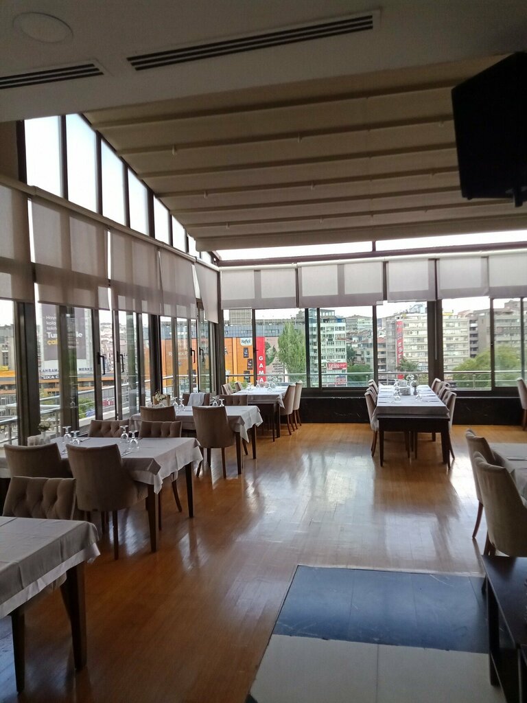 Restoran Yargıtay Evi Lokali, Ankara, foto