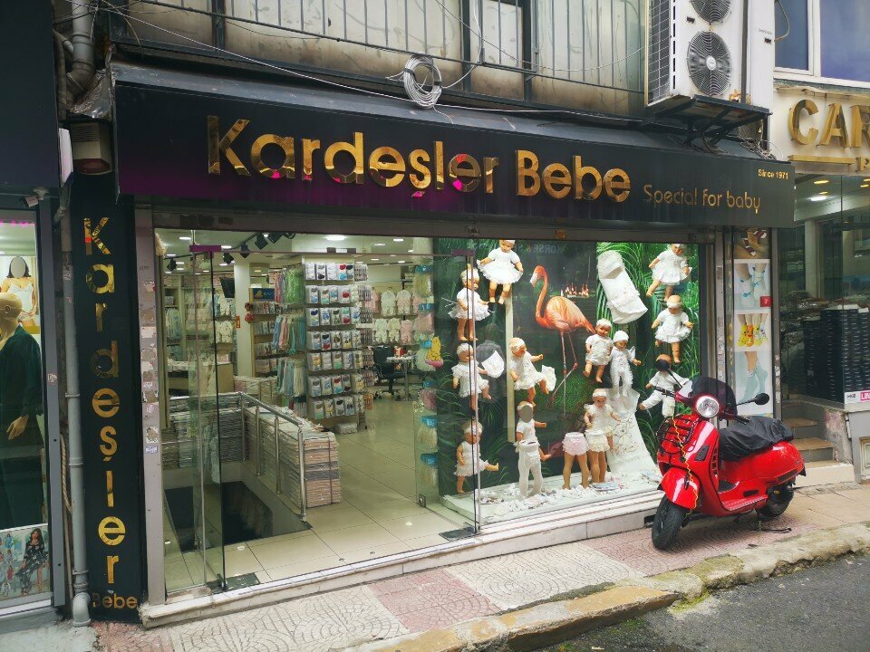 Çocuk giyim mağazaları Kardeşler Bebe, İstanbul, foto