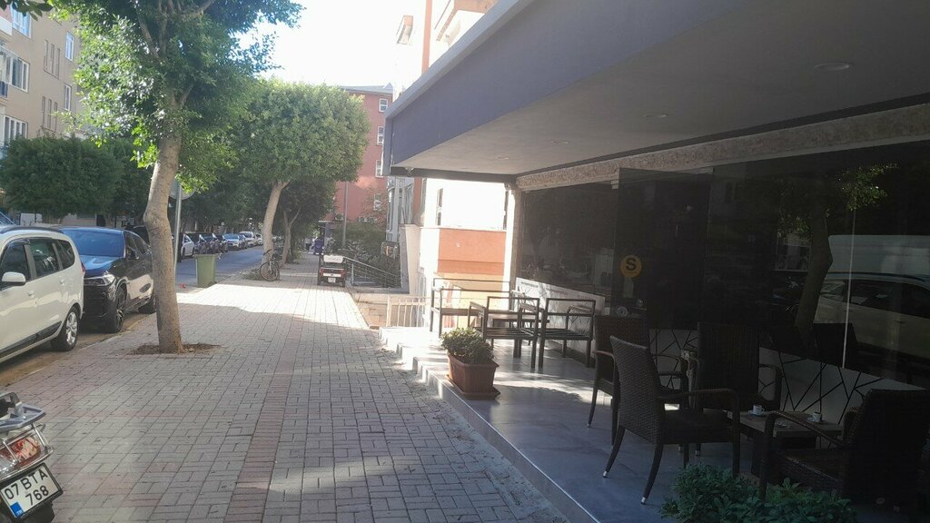Emlak ofisi Found property, Alanya, foto