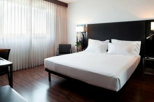 Ac Hotel Vicenza by Marriott (Venice, Vicenza, Creazzo, Via Verona), otel  Vicenza'dan
