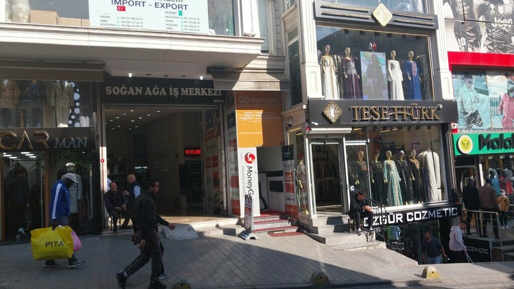 Giyim mağazası M. N. D Men's Wear, İstanbul, foto