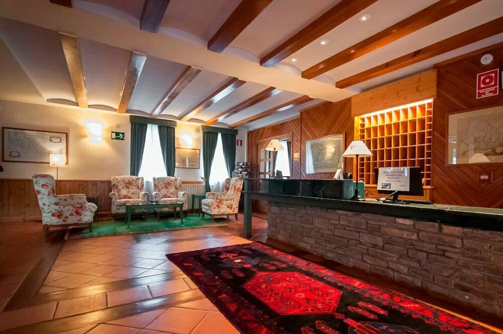 Otel Hotel Vilagaros Apartamentos, Katalonya, foto