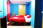 Hostal Escapa-T (Calle María Auxiliadora No:13, Santa Marta de Tormes, Salamanca), otel  Kastilya ve Leon'dan