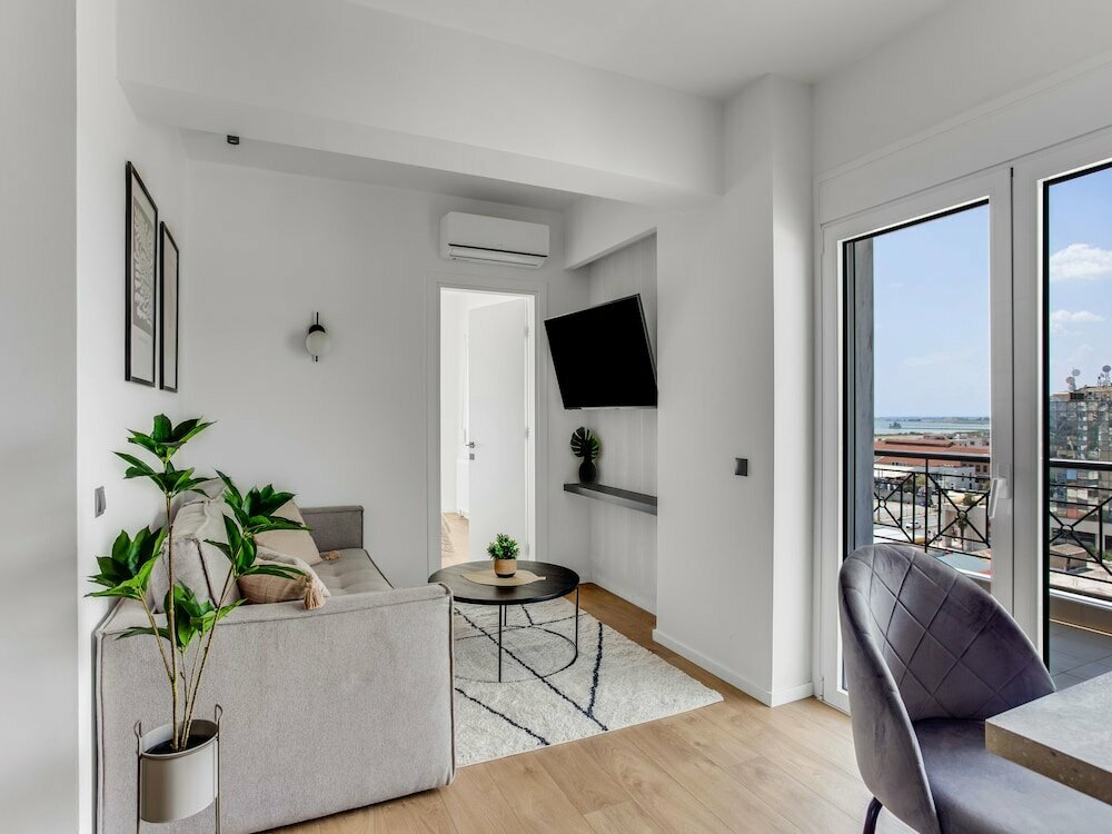 Otel Sanders Arch - Precious 1-bdr Apt w Balcony, Selanik (Thessaloniki), foto