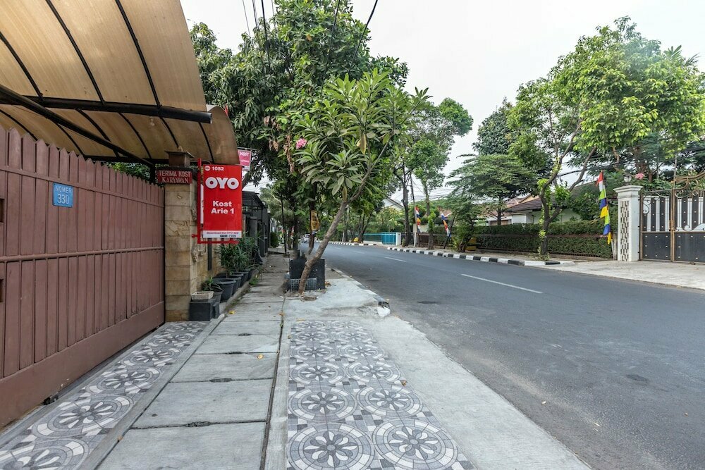Otel Oyo 1082 Kost Arie 1, Cakarta, foto