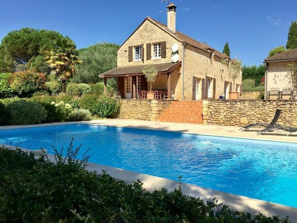 Otel Le Domaine Aubazen, , foto