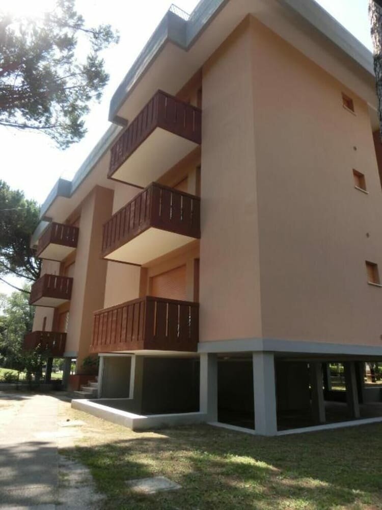 Otel Beautiful Villa Just few Steps From the Beach, Dünya, foto